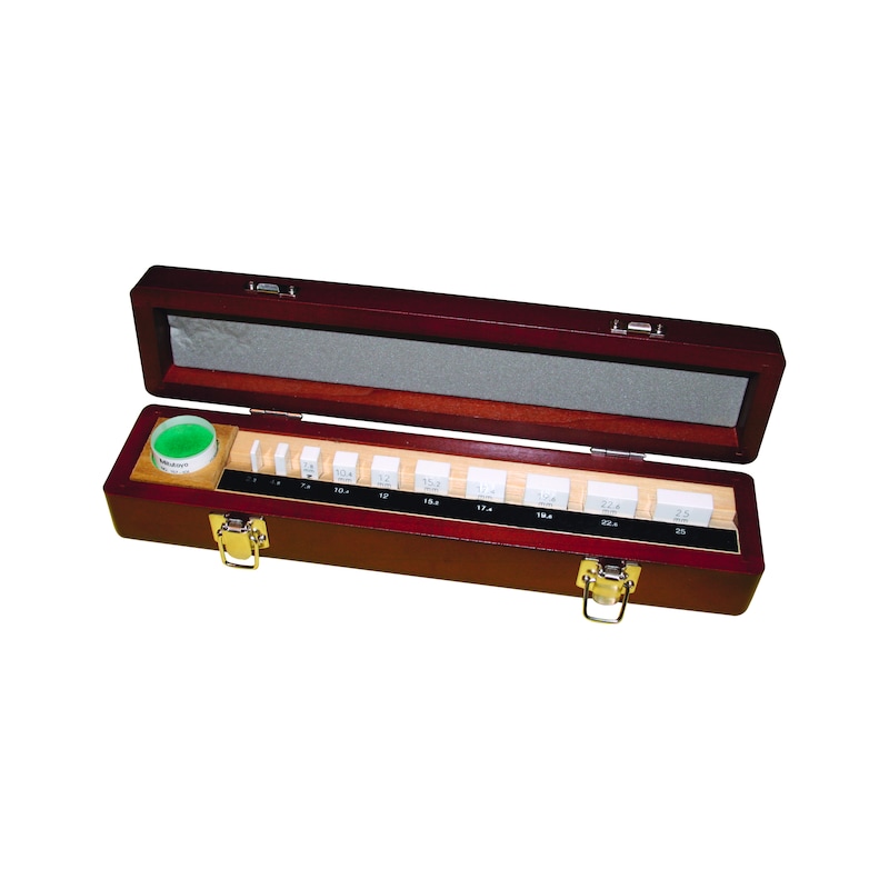 Buy MITUTOYO Parallel gauge block set for outside micrometers with ...